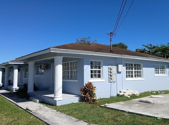# 4 MAES COURT FOUR PLEX, New Providence/Paradise Island Apartment for ...