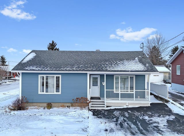 56 Rue Allard, Saint-Anaclet-de-Lessard, QC G0K1H0, CA, Saint-Anaclet ...