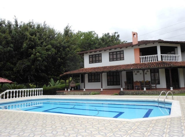 Lago Calima / Darien, Darien, Valle del Cauca 760530 Rural for Rent ...