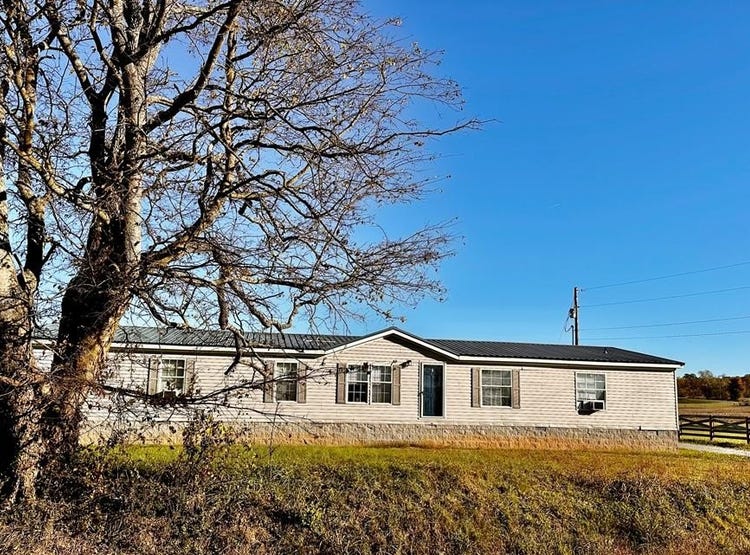 1270 E Jeff Davis. Hwy, ELKTON, KY 42220 House for Sale - realestate.com.au