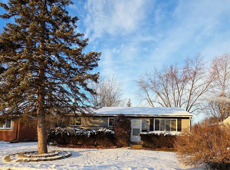 15700 Oakbrook Street, Romulus, MI 48174 House for Sale - realestate.com.au