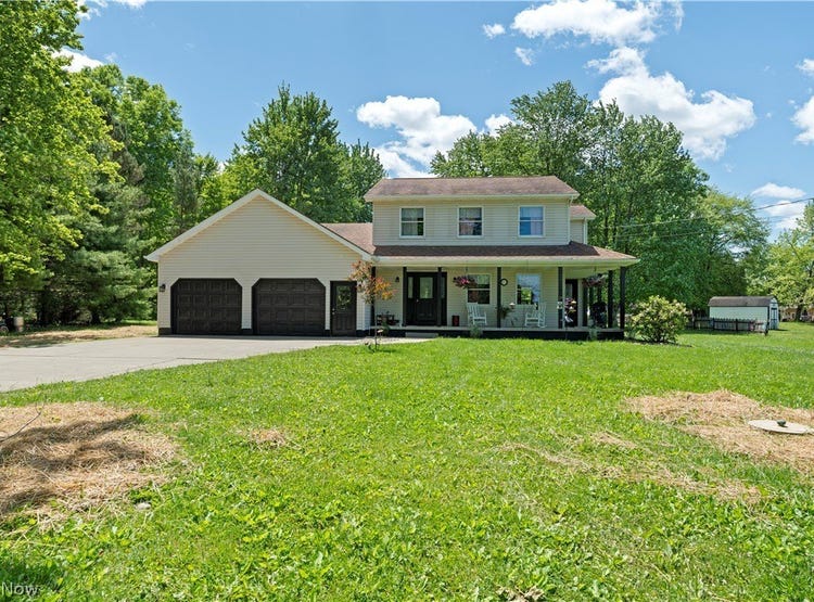 1139 Bristol Champion Townline Road NW, Champion, OH 44402 House for ...