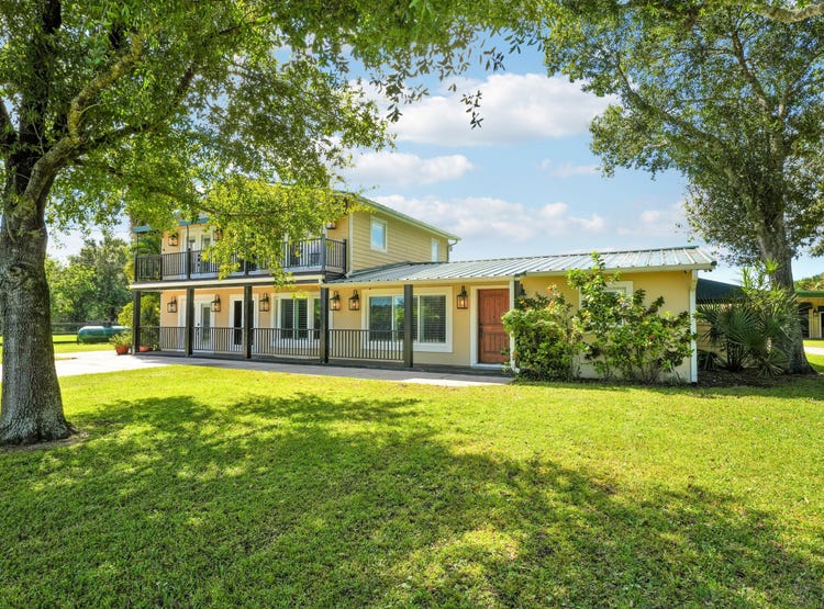 401 Campbell Road, Fort Pierce, FL 34945 House for Sale - realestate.com.au