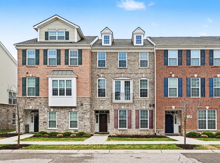 2733 S Spurway Drive, Ann Arbor, MI 48105 Apartment for Sale ...