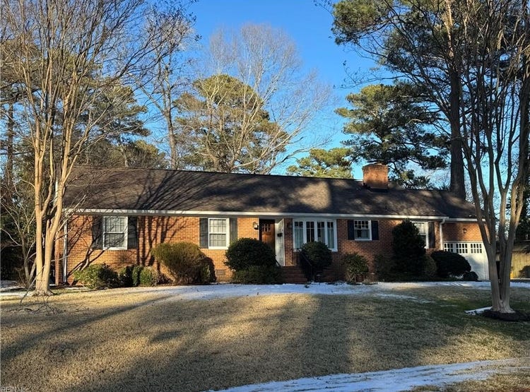 2608 E Kings Road, Virginia Beach, VA 23452 House for Sale - realestate ...