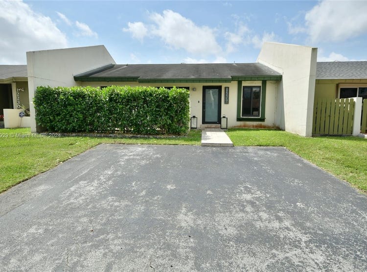 12236 SW 113th Ln, Apt -, Miami, FL 33186 Townhouse for Rent ...