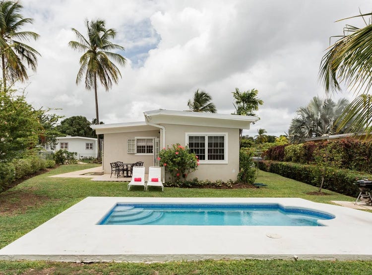 59P7+658, Highway 1, Holetown, Saint James Barbados, Holetown, Saint ...