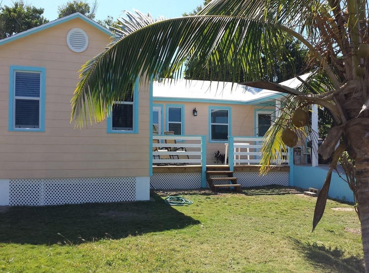 SEASTAR COTTAGE, Eleuthera, South Eleuthera House for Sale - RealEstate KH