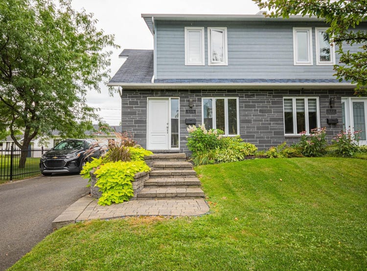 575 Rue Besner, Salaberry-de-Valleyfield, QC J6T6B7, CA, Salaberry-de ...