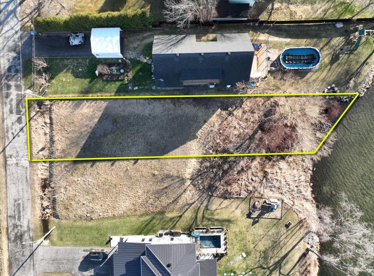 Rue Racicot, Salaberry-de-Valleyfield, QC J6S6C4, CA, Salaberry-de ...