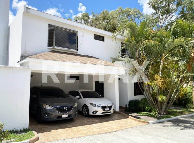 San Cristóbal, Mixco, Guatemala, Mixco, Guatemala, Mixco, Guatemala ...