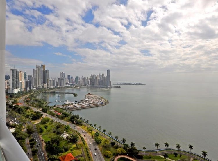 PH Destiny - Avenida Balboa, Panama - Avenida Balboa, Panamá, Panama ...