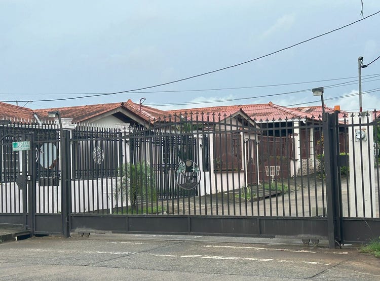 Venta Casa Islas de Montelimar, Chorrera, Barrio Colón, Panama Oeste ...