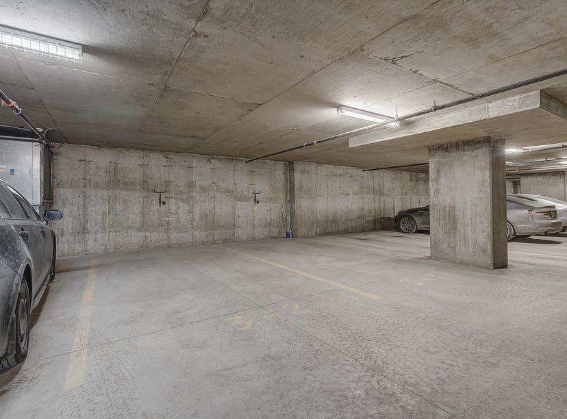 235S Rue Peel, Montréal (Le Sud-Ouest), Québec H3C 0P8 Land for Sale ...