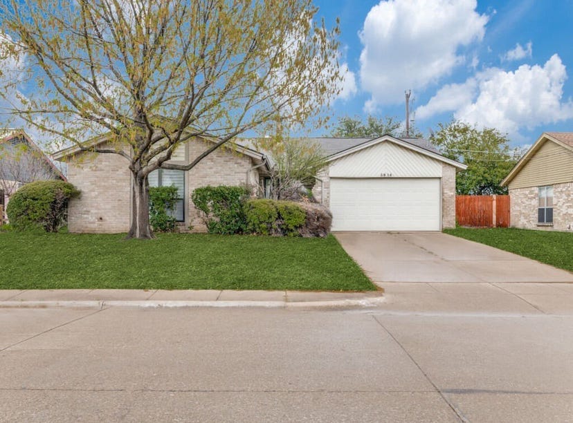 3914 Willowood Lane, Grand Prairie, TX 75052 House for Rent ...