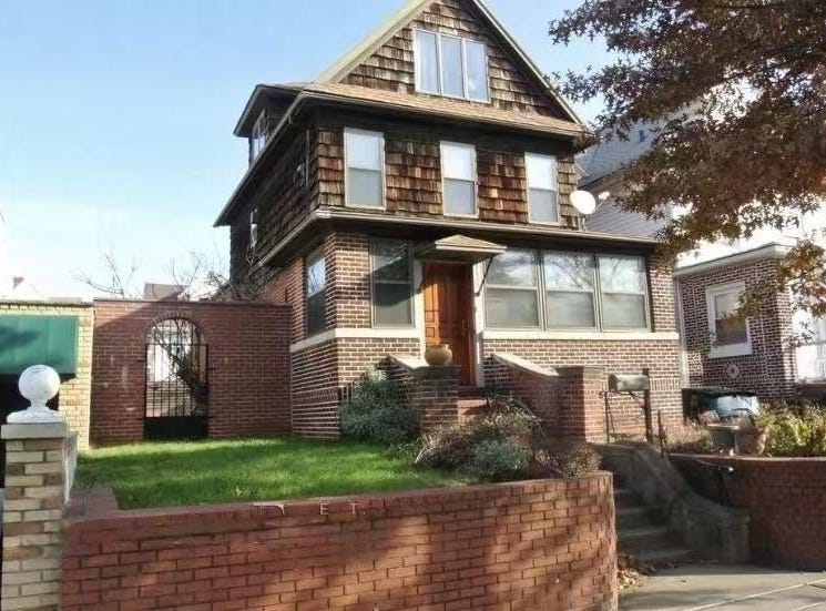 1433 Bay Ridge Parkway, Brooklyn, NY 11220 Townhouse for Sale ...