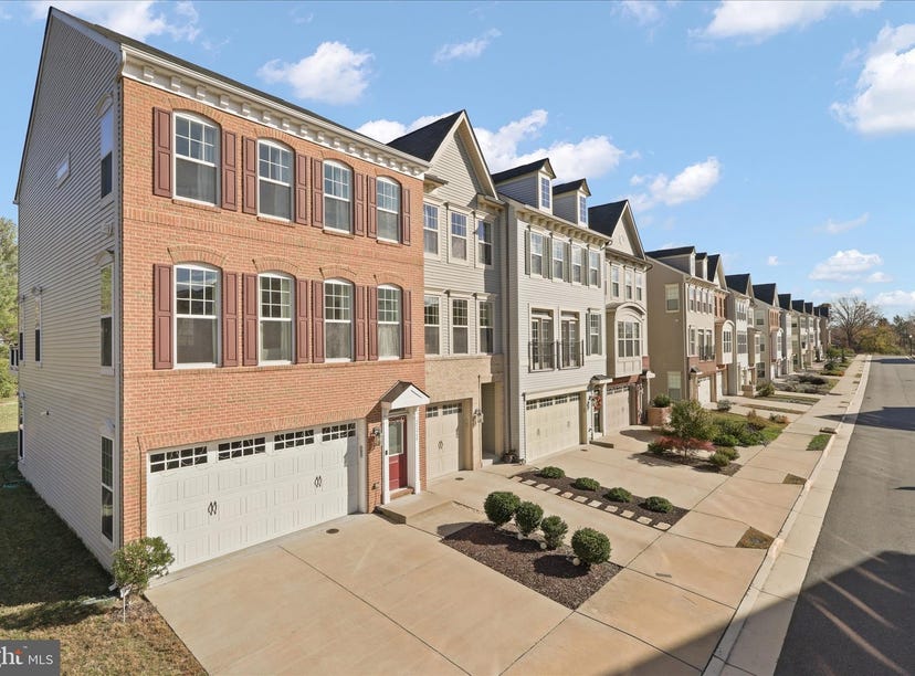25268 ARROWROOT Terrace, CHANTILLY, VA 20152 Townhouse for Rent ...