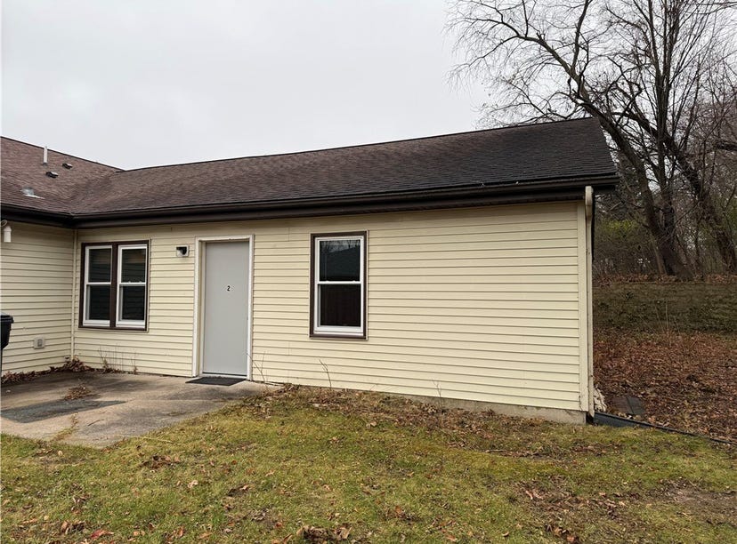 538 Woodridge Court unit: 2, Menomonie, WI 54751 Other for Rent ...