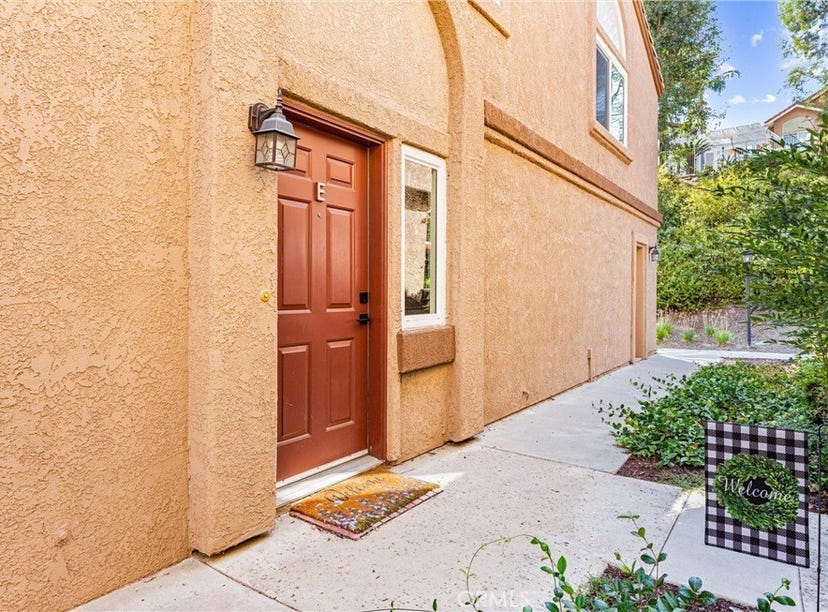 14748 Moon Crest Ln, Chino Hills, CA 91709 Townhouse for Sale ...