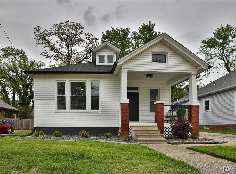 230 S Fillmore Street, Edwardsville, IL 62025 House for Sale ...