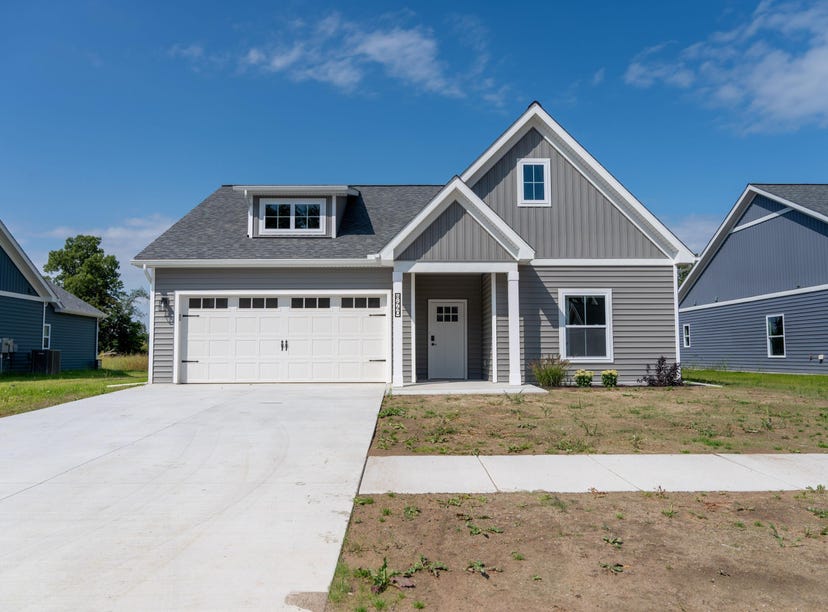 8456 Oak Shade Circle unit: 21, Davison, MI 48423 House for Rent ...