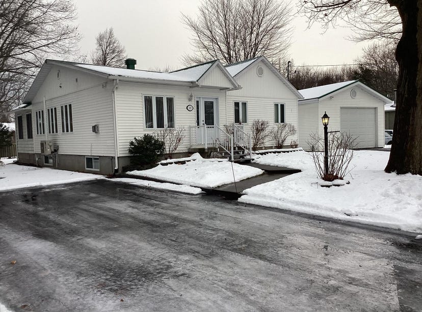 197 35e Rue O., Venise-en-Québec, QC J0J2K0, CA, Venise-en-Québec ...