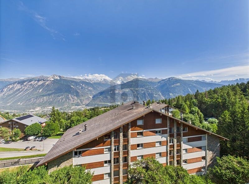 3963 Crans-Montana, Switzerland, Crans-Montana, Valais 3963 Apartment ...