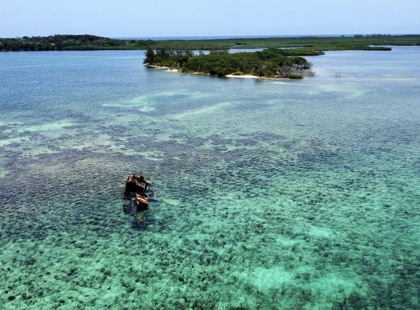 Old Port Royal, Bailey's Caye, Roatan, Roatan, Islas de la bahía ...