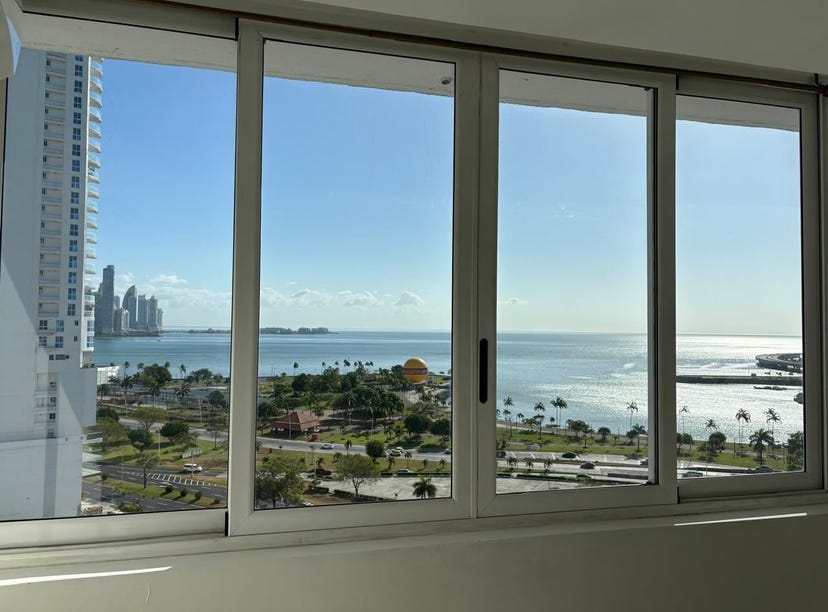 Avenida Balboa, PH Bay View, Maraños., Panama - Avenida Balboa, Panamá ...
