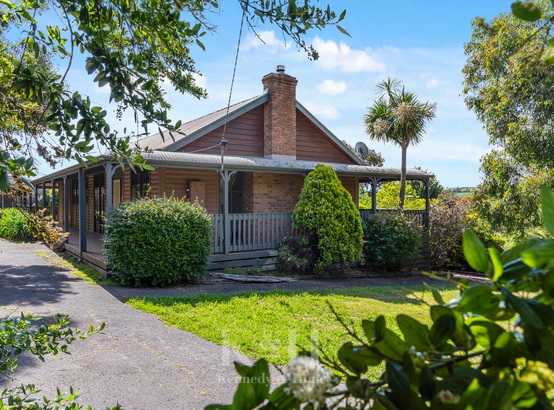 34 Stephen Street, Gisborne, Vic 3437 House for Sale - RealEstate KH