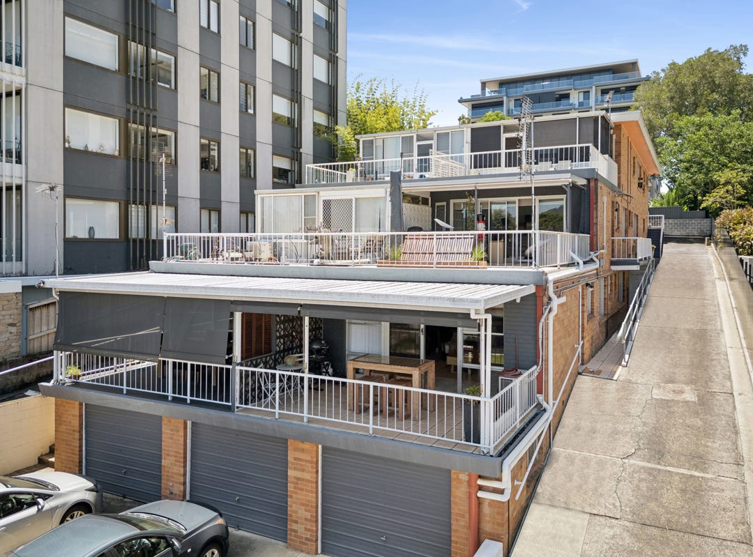 2/11 Lynn Avenue, Point Frederick, NSW 2250 Unit for Sale - RealEstate KH