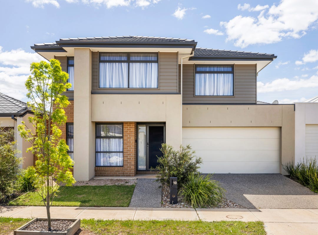 10 Reservoir Road, Fraser Rise, Vic 3336 House for Sale - realtor.com