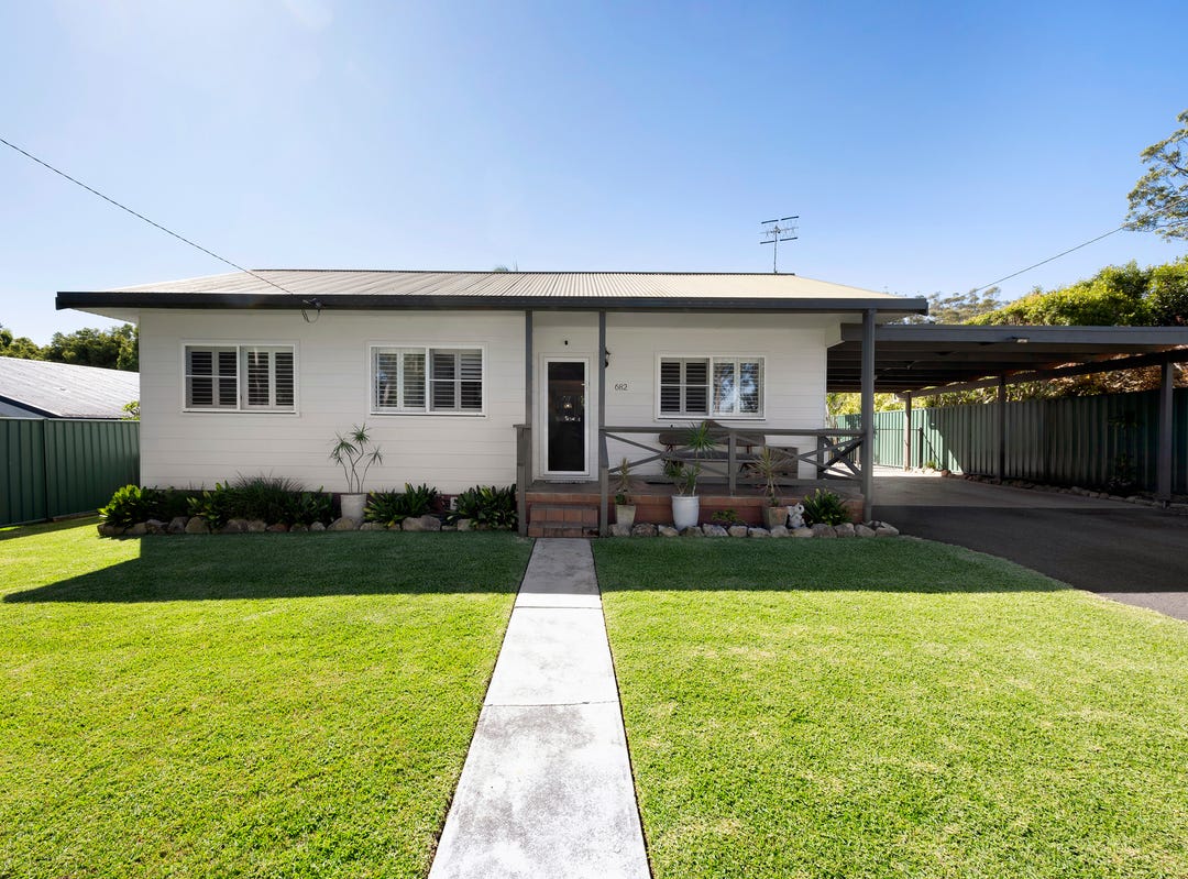 682 Ocean Drive, North Haven, NSW 2443 House for Sale - realtor.com