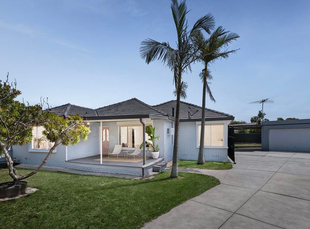 17 Hatherley Grove, Altona North, Vic 3025